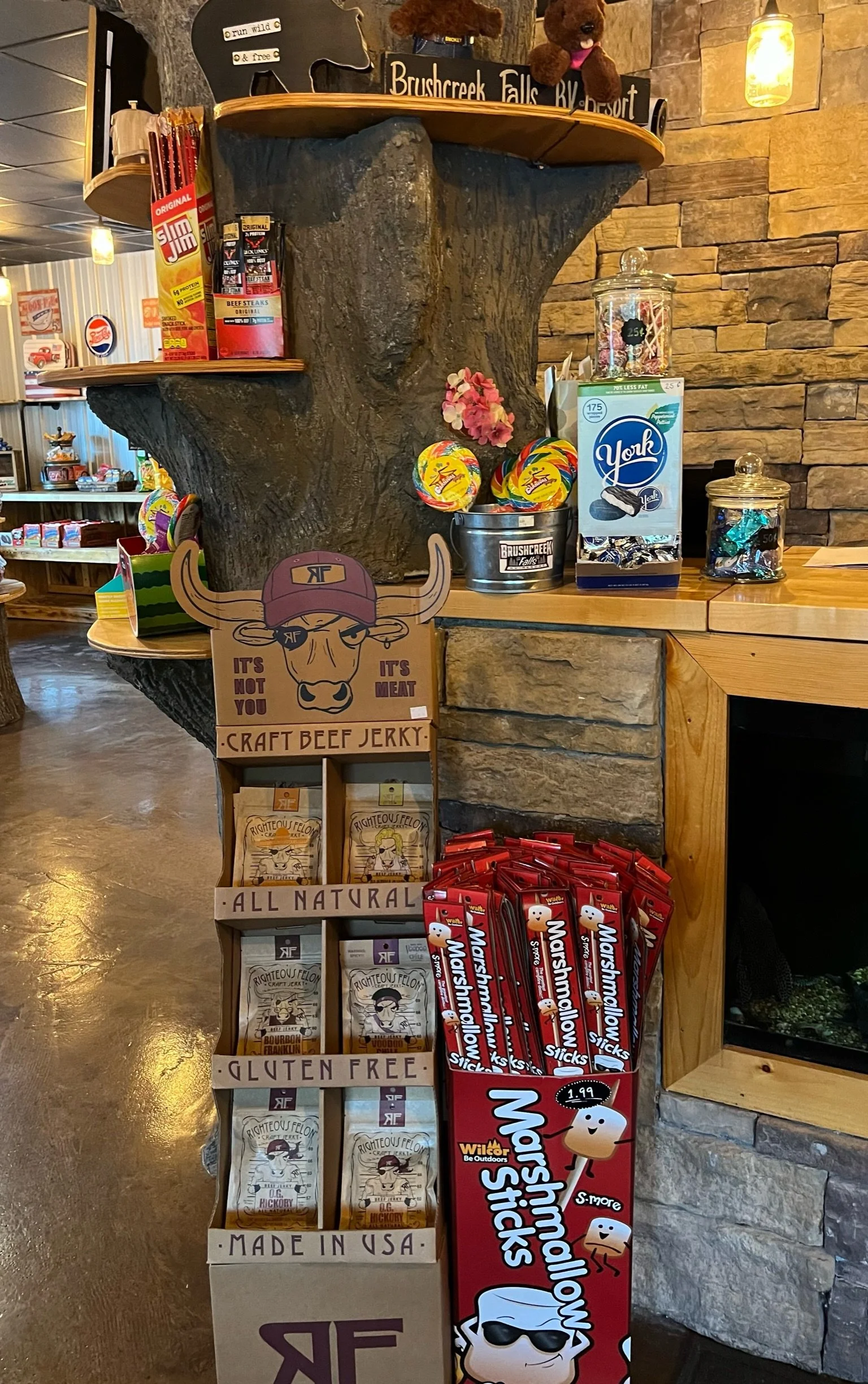 General Store — Brushcreek Falls Resort