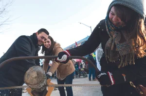 Lumberjack Double Saw Challenge Bûcheron - concours de sciottes — Deep ...