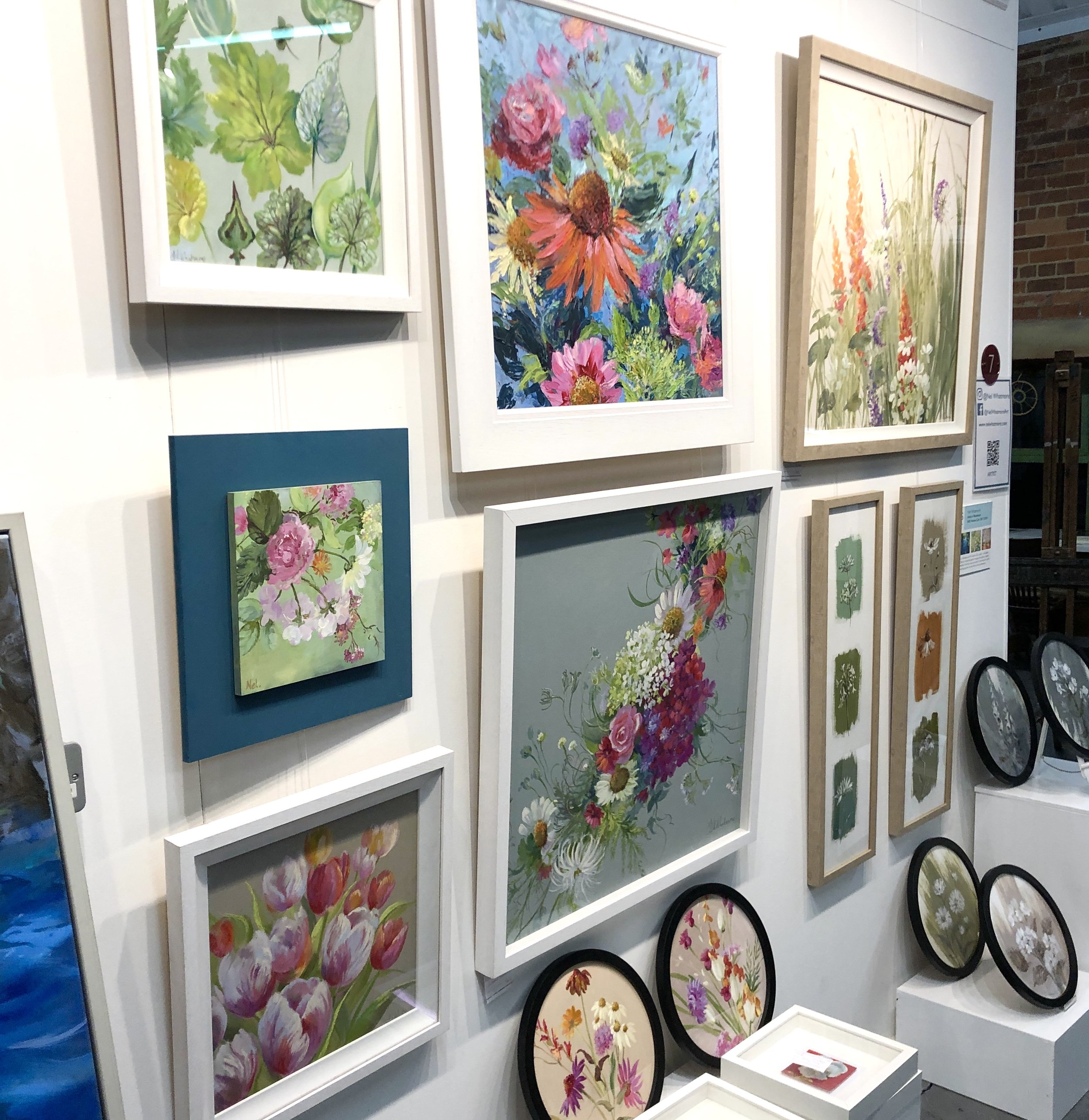 Nel Whatmore-Contact