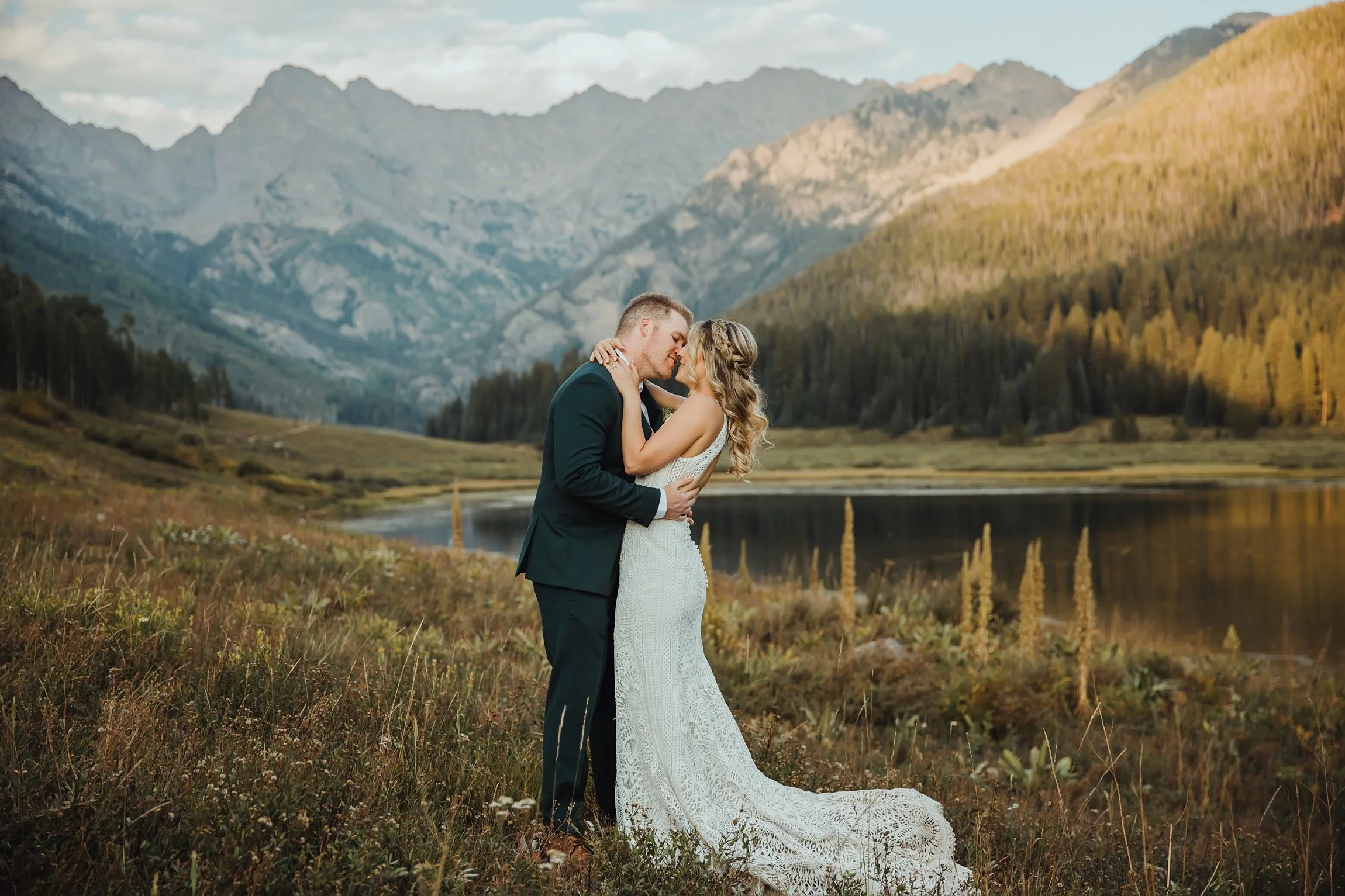 Colorado Wedding & Newborn Photographer