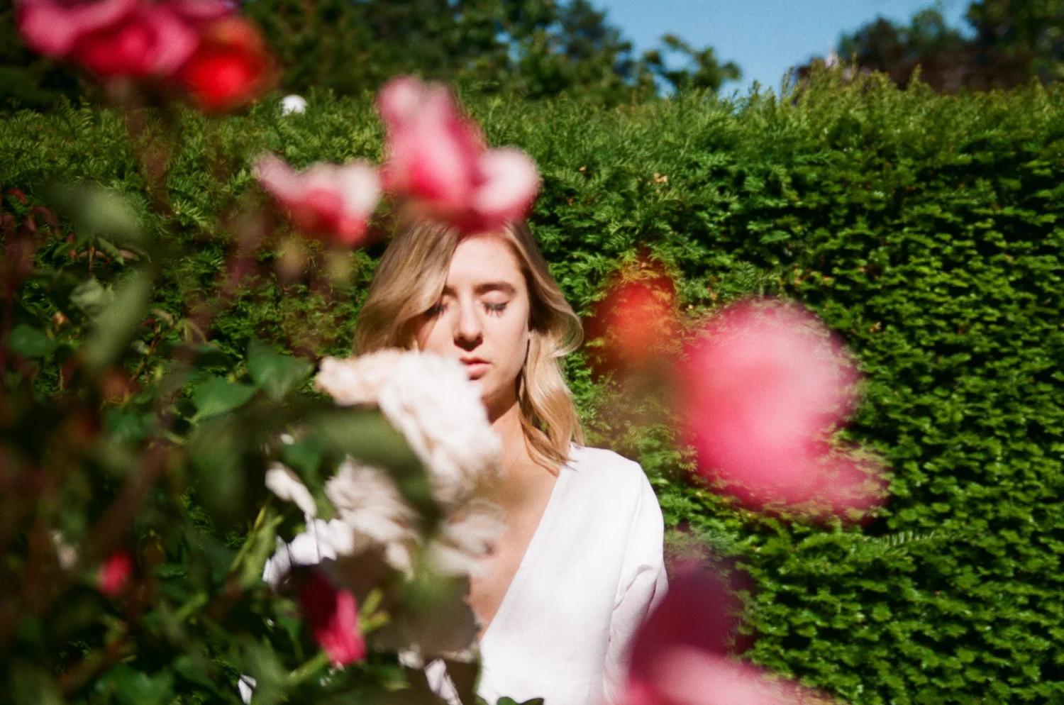 Lookbook June Blooms — Bees & Bones Collection