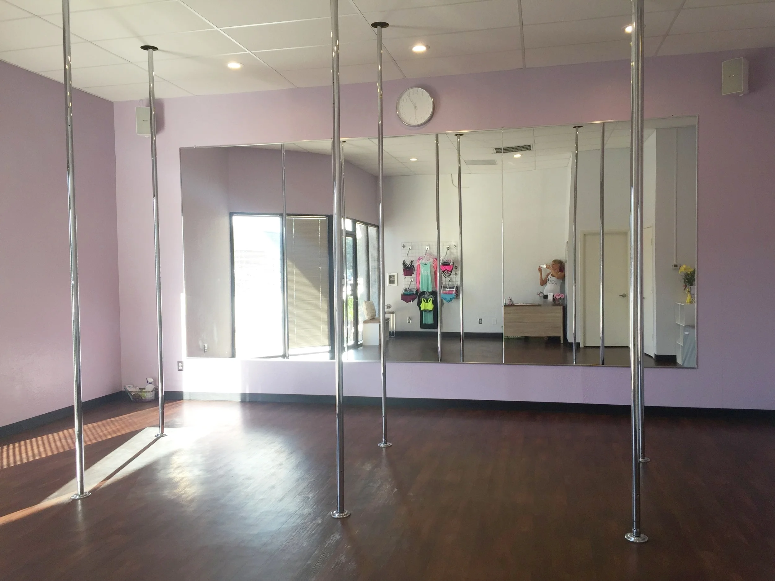 Pole Fitness Classes