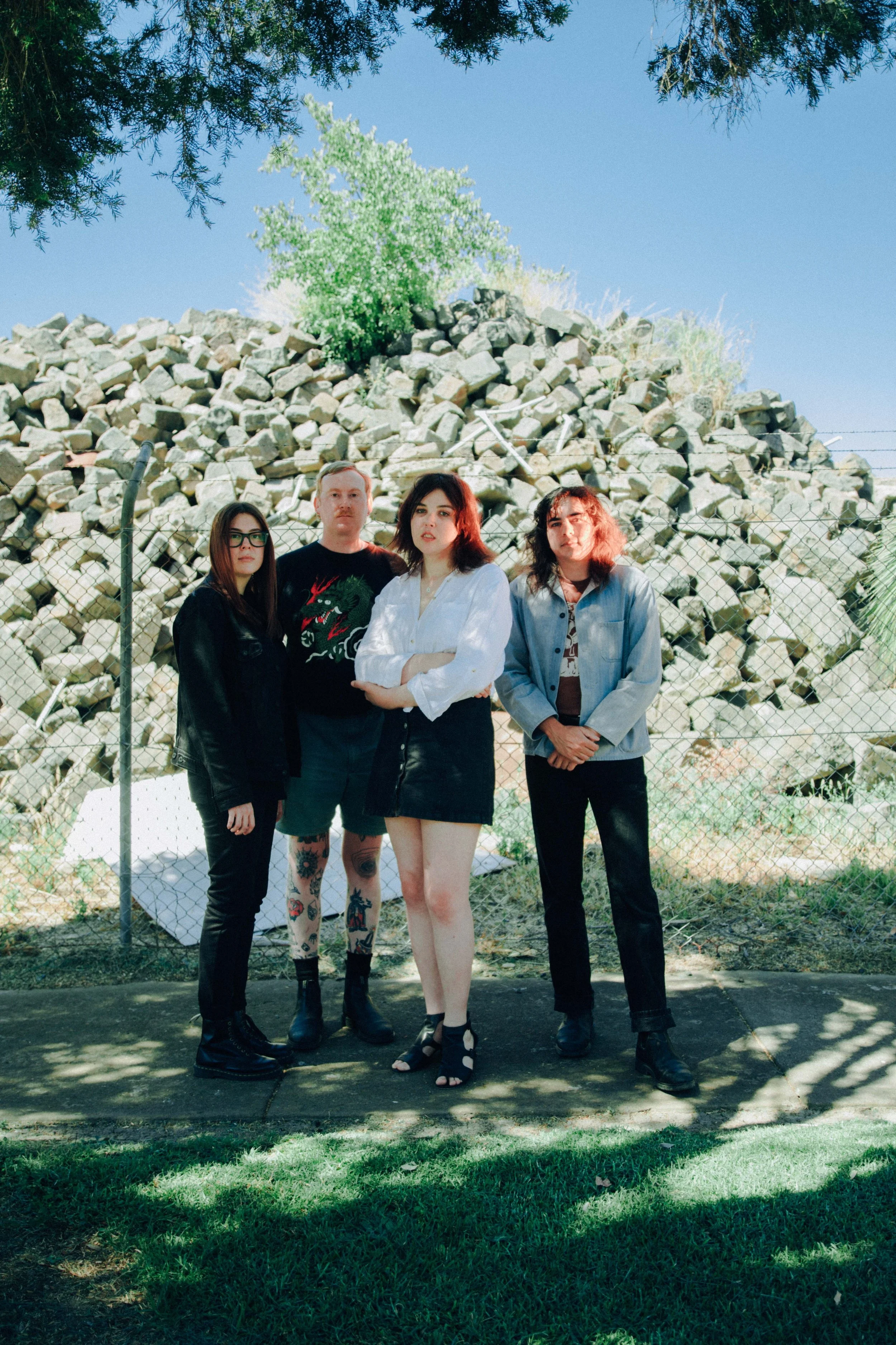 RVG RELEASE NEW TRACK ‘MIDNIGHT SUN’ + NEW ALBUM BRAIN WORMS – OUT FRI ...