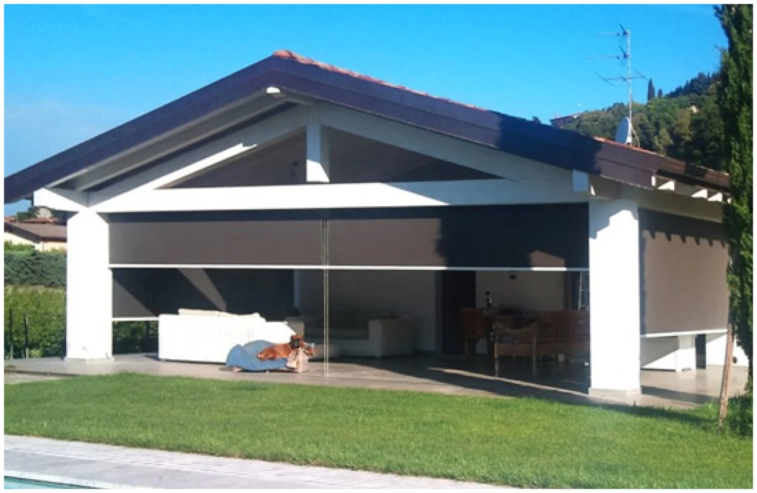 Solskjerming ute - vinduer, hagestuer, balkonger, terrasser — WEBA