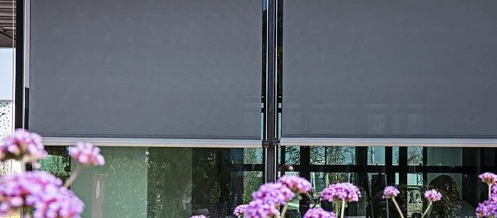 Solskjerming ute - vinduer, hagestuer, balkonger, terrasser — WEBA