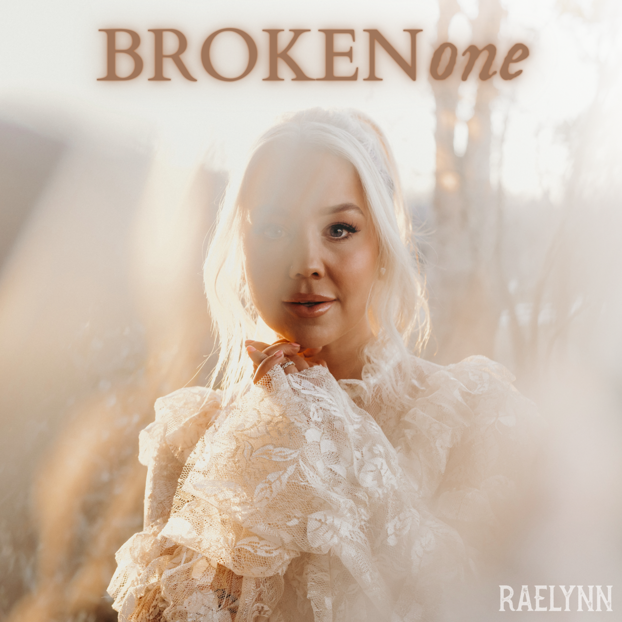 RAELYNN TO RELEASE HIGHLY ANTICIPATED SINGLE AND MUSIC VIDEO, “BROKEN ...