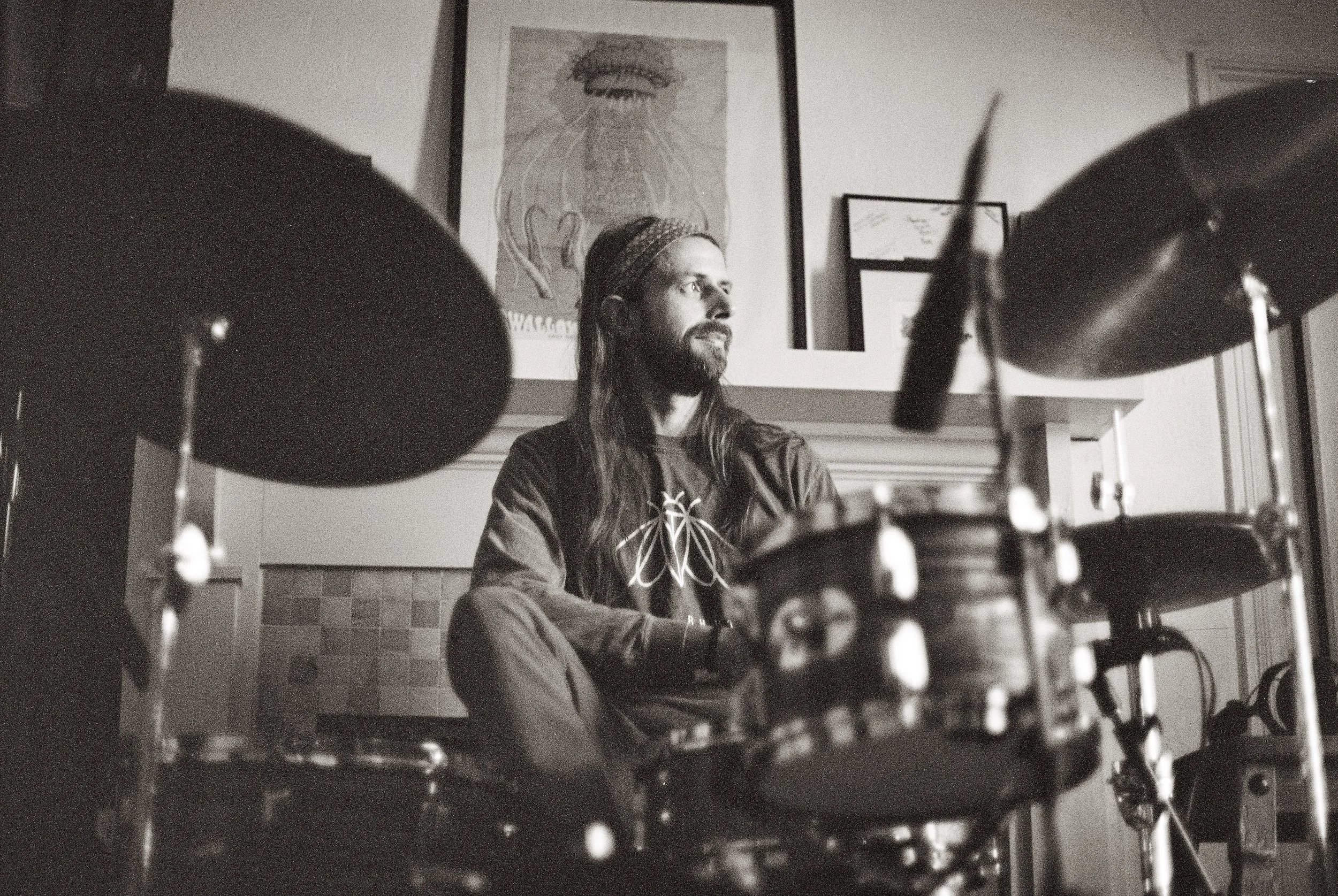 Biography — Colin Agnew