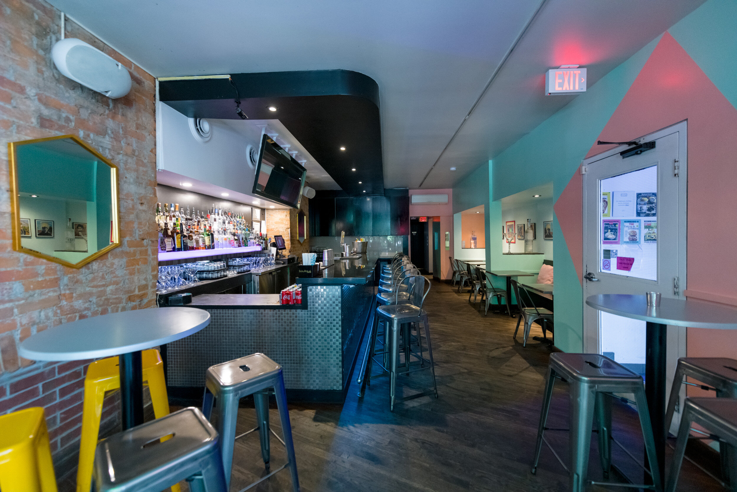 boutique bar