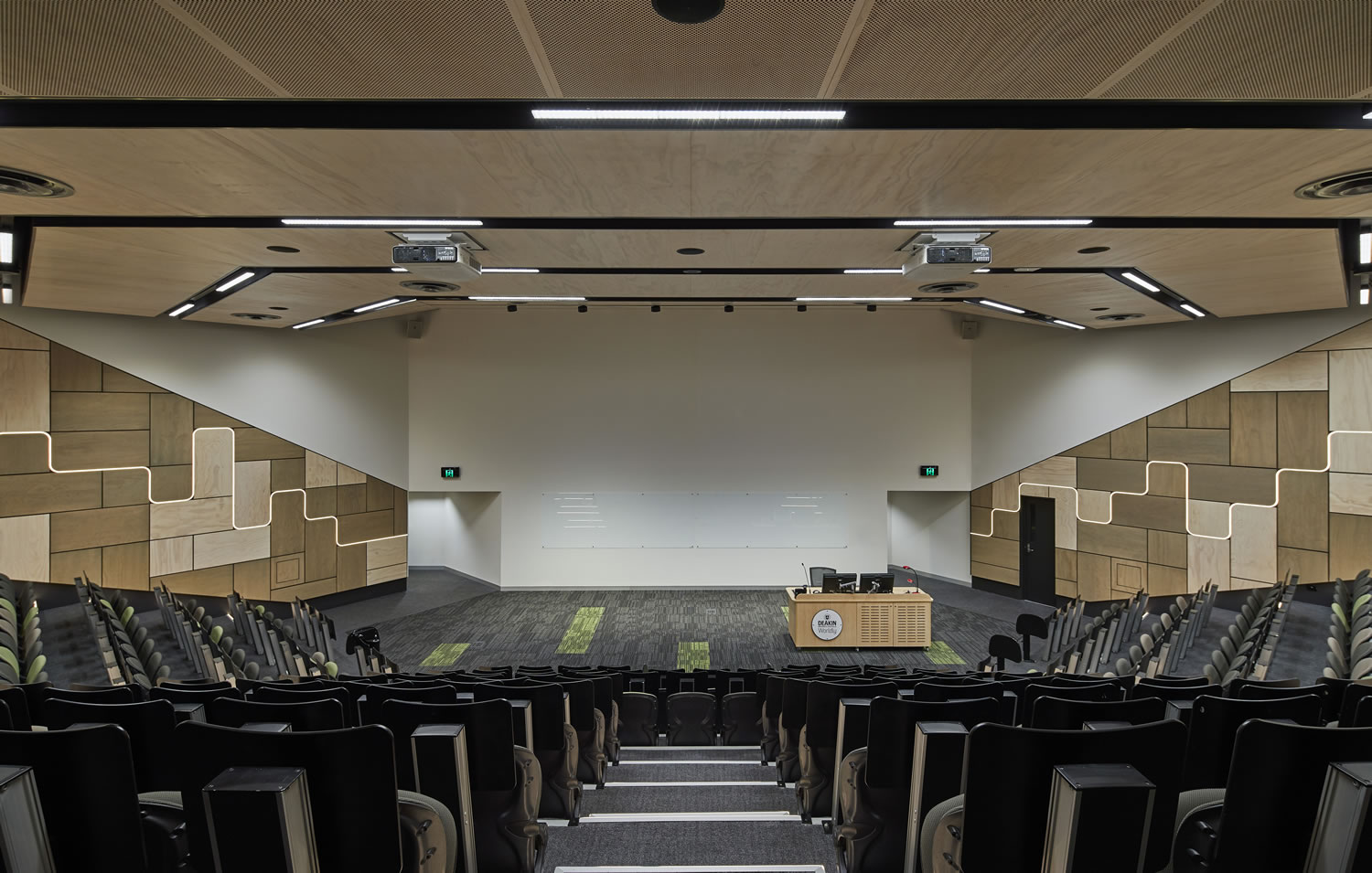 Deakin University Lecture Theatre — k20 Architecture Deakin University Lecture Theatre — k20 Architecture