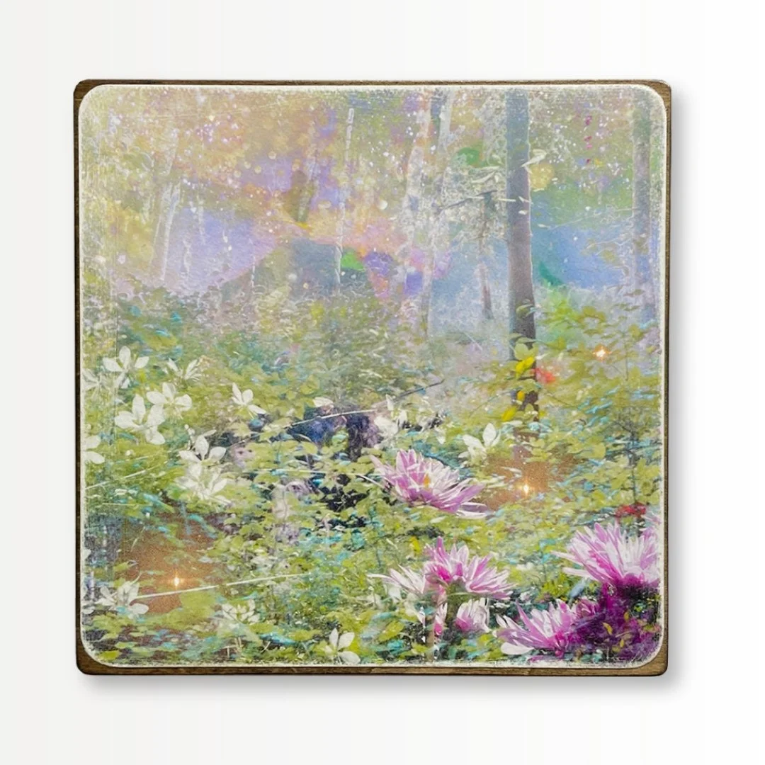 Jessica Lin - Glimpse of Paradise #3 - 12" x 12" — Blue Crow Gallery