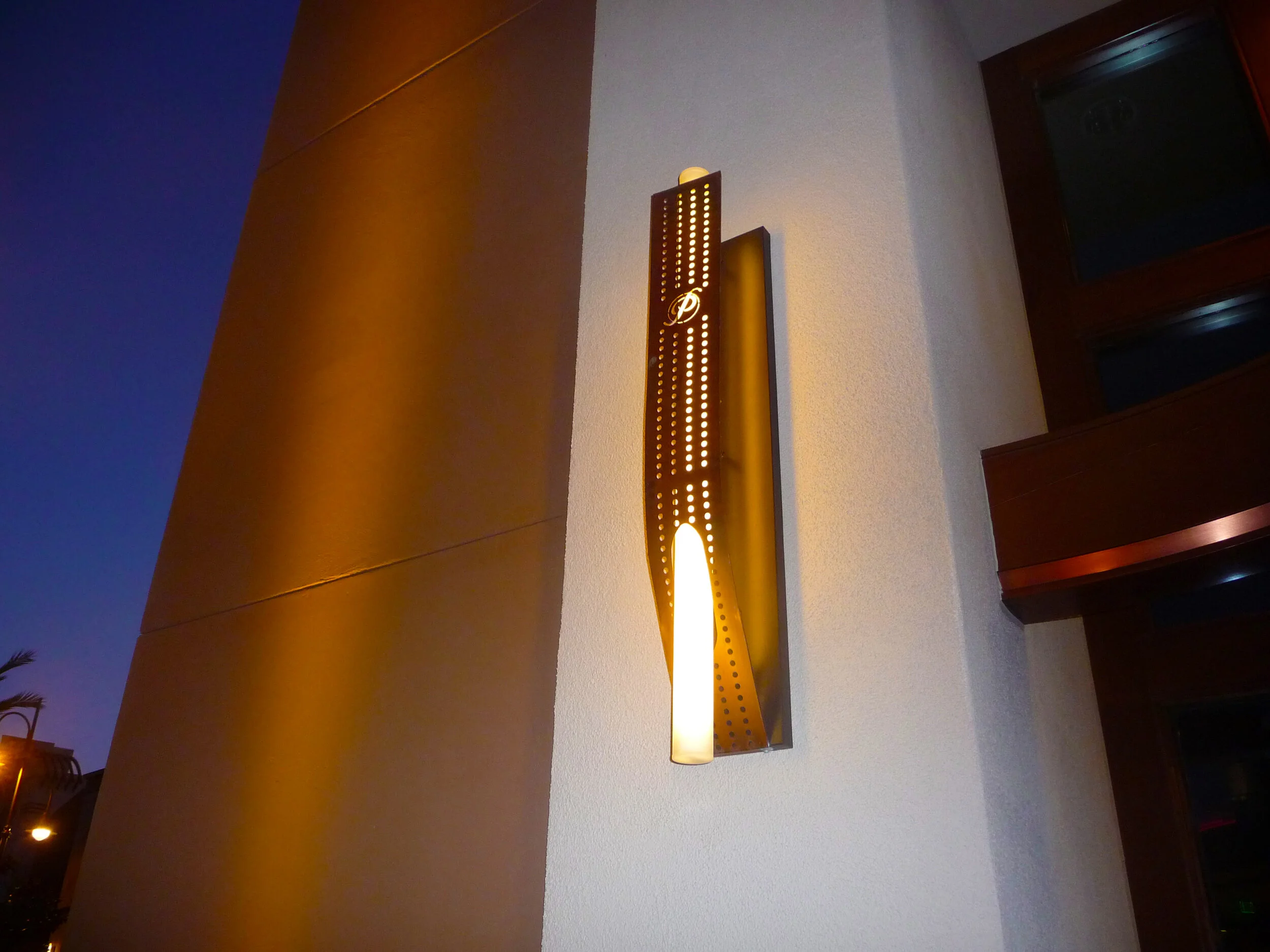 SIGNATURE LIGHTING Modern Our Work