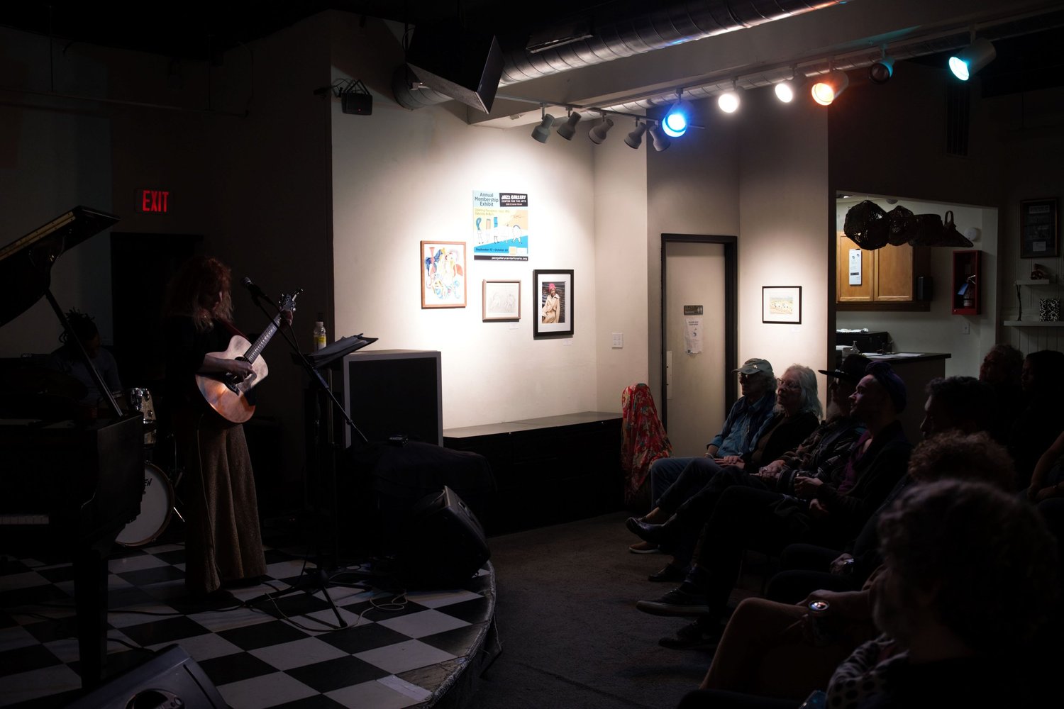 About — Rachel Raven