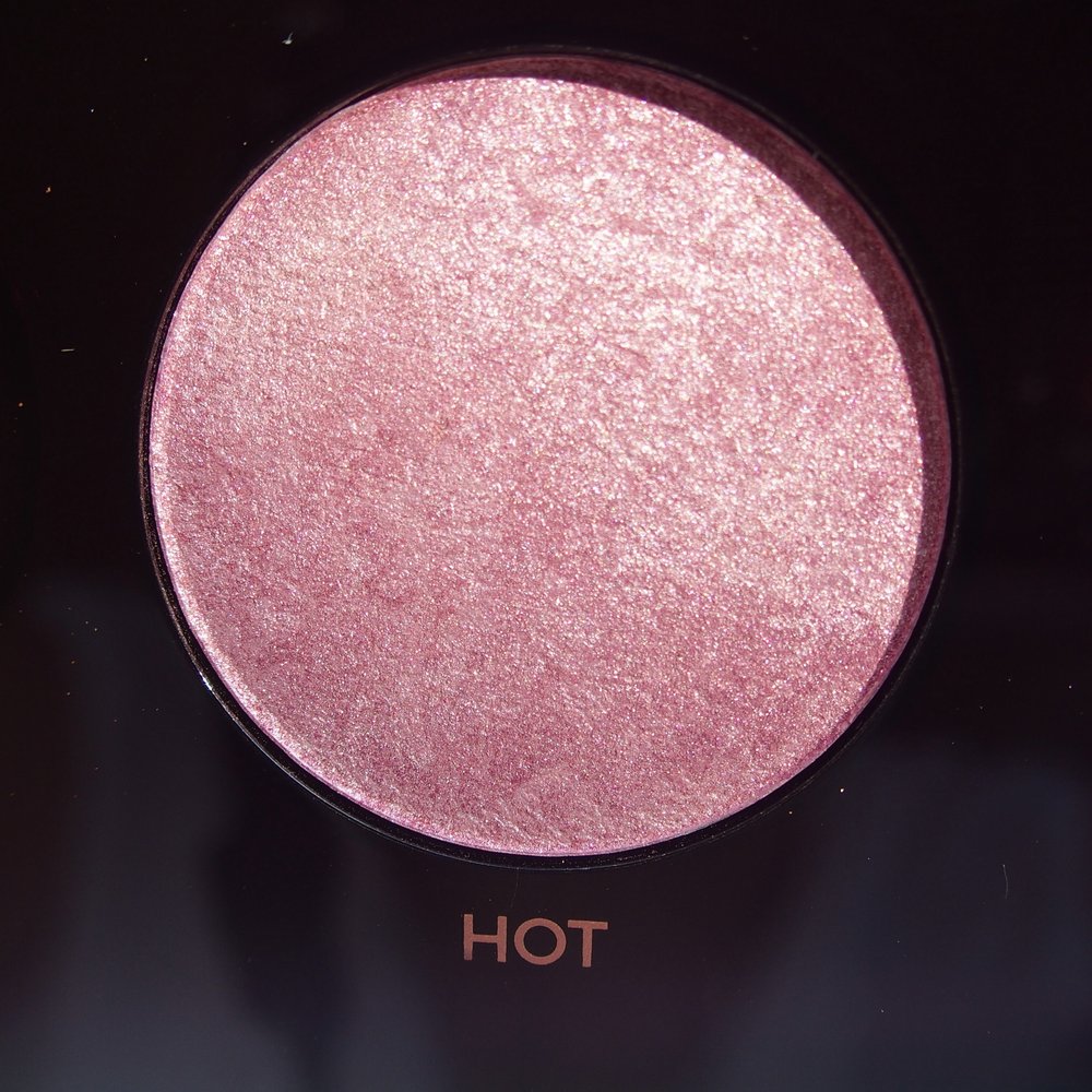 Makeup Revolution Pro HD Amplified Get Baked Palette swatches ...