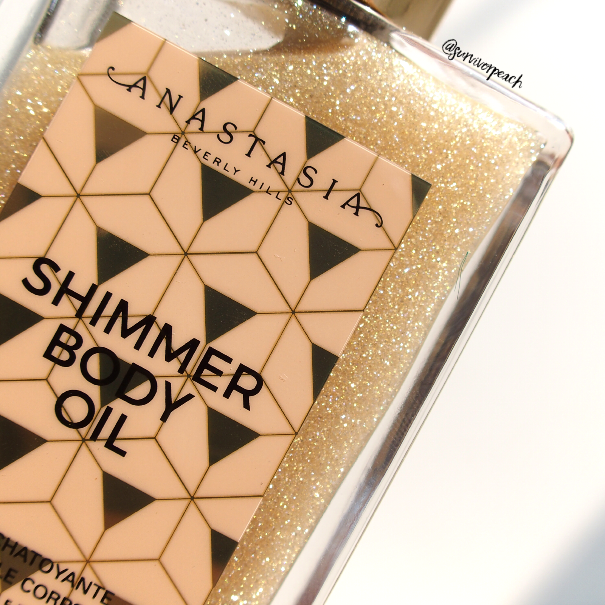 My Body Shimmer Oils Collection Review: Tarte Seaglass shimmer body gel ...