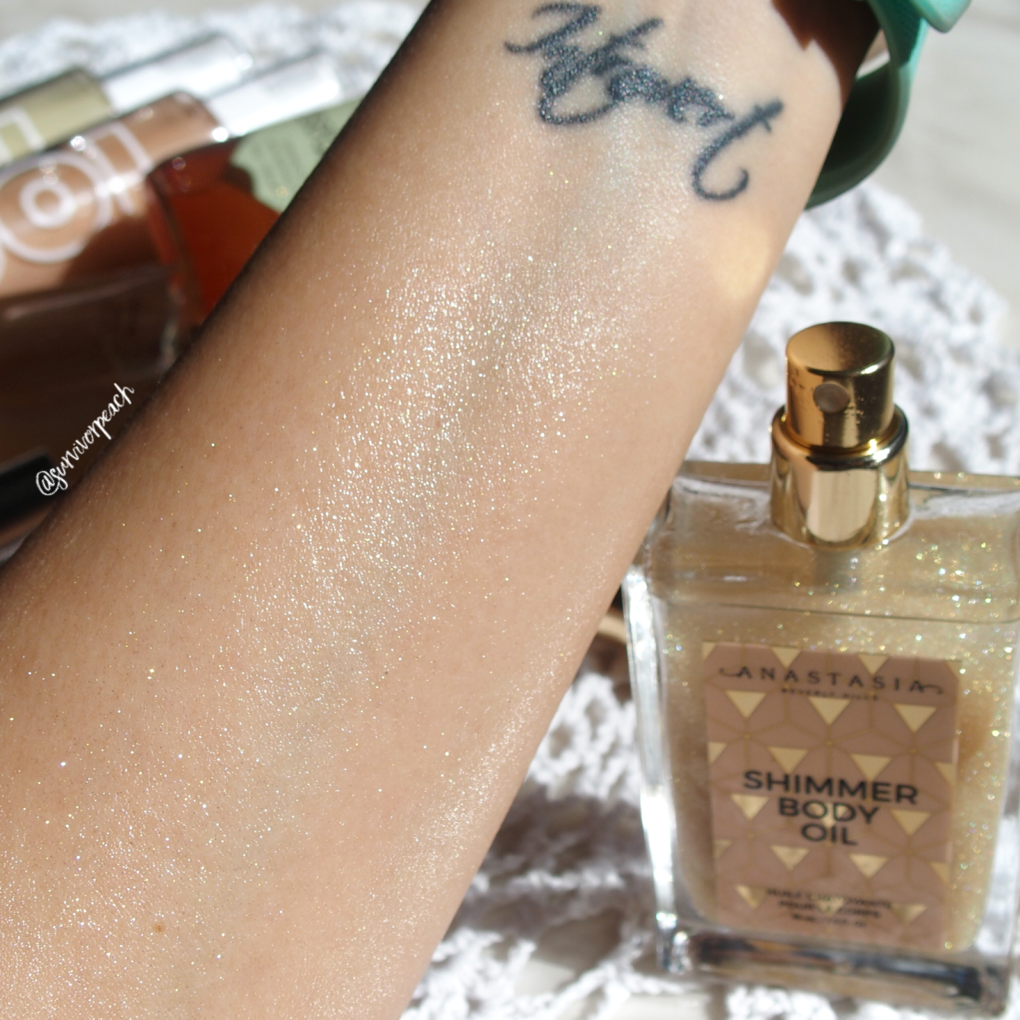 My Body Shimmer Oils Collection Review: Tarte Seaglass shimmer body gel ...