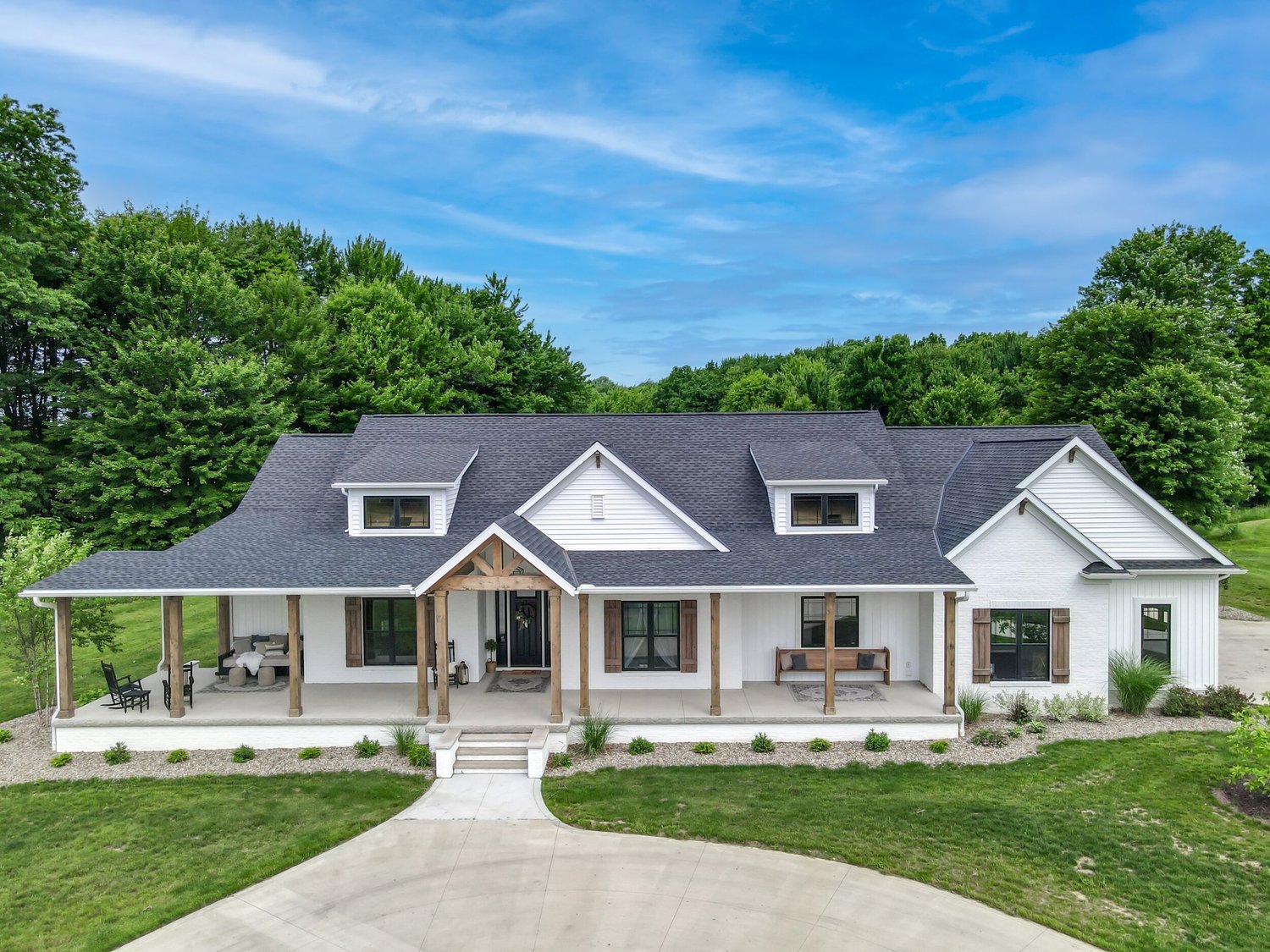 Classic Modern Farmhouse — Shultz Design & Construction