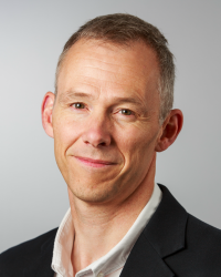 Émile Magazine - David Cameron returns to British politics: Tim Bale ...