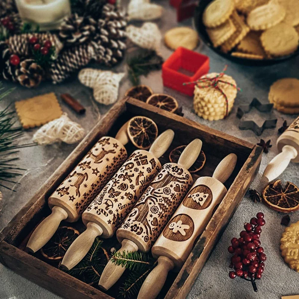 Holiday Cookie Exchange Party Ideas: Festive Invitations & Cute Décor ...