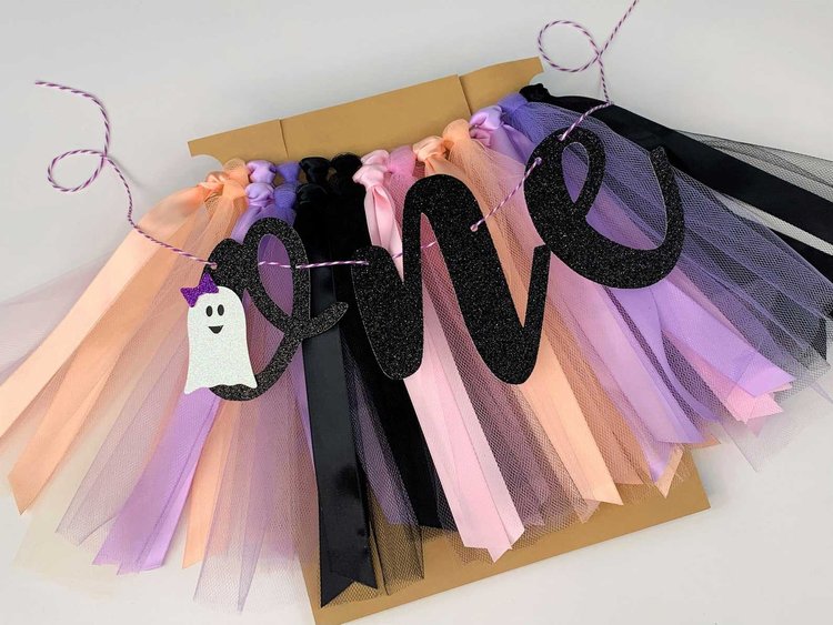 Spooky One Halloween Birthday Party Ideas: Ghostly Decor & First ...