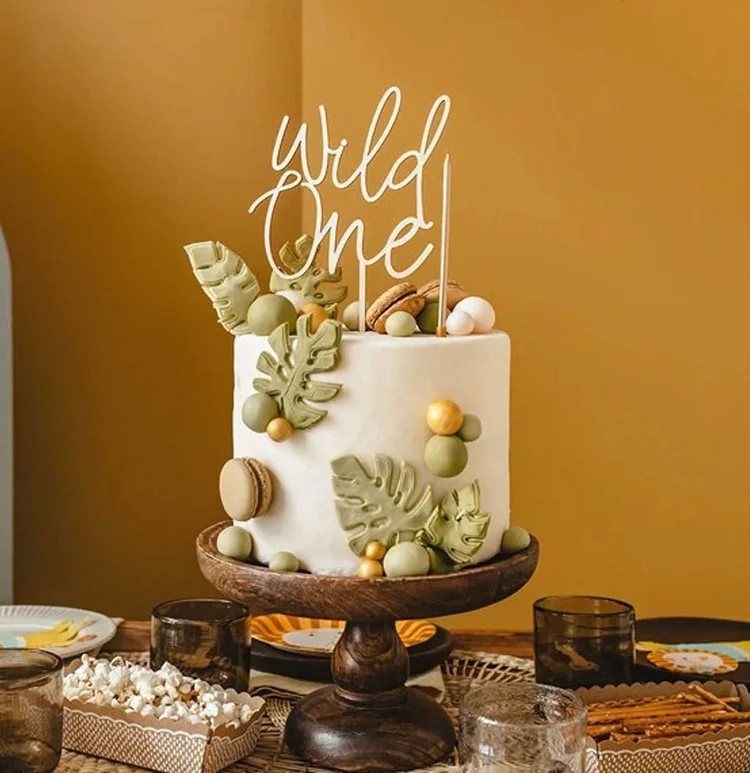 14 Safari Themed 1st Birthday Party Ideas for Your Wild One - Zoo ...