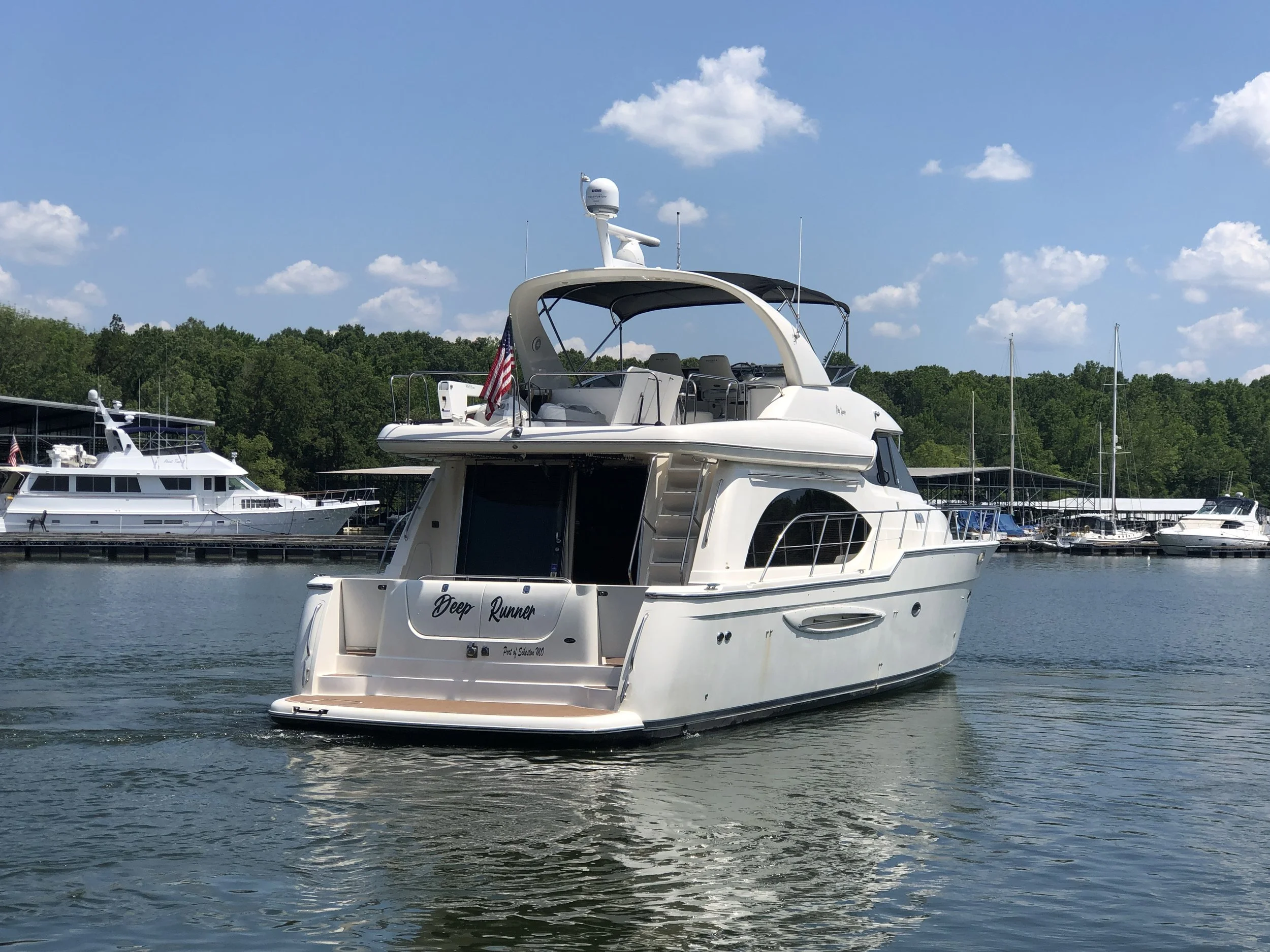 iDeal Yachts — Meridian 580 PH 2007 Specs