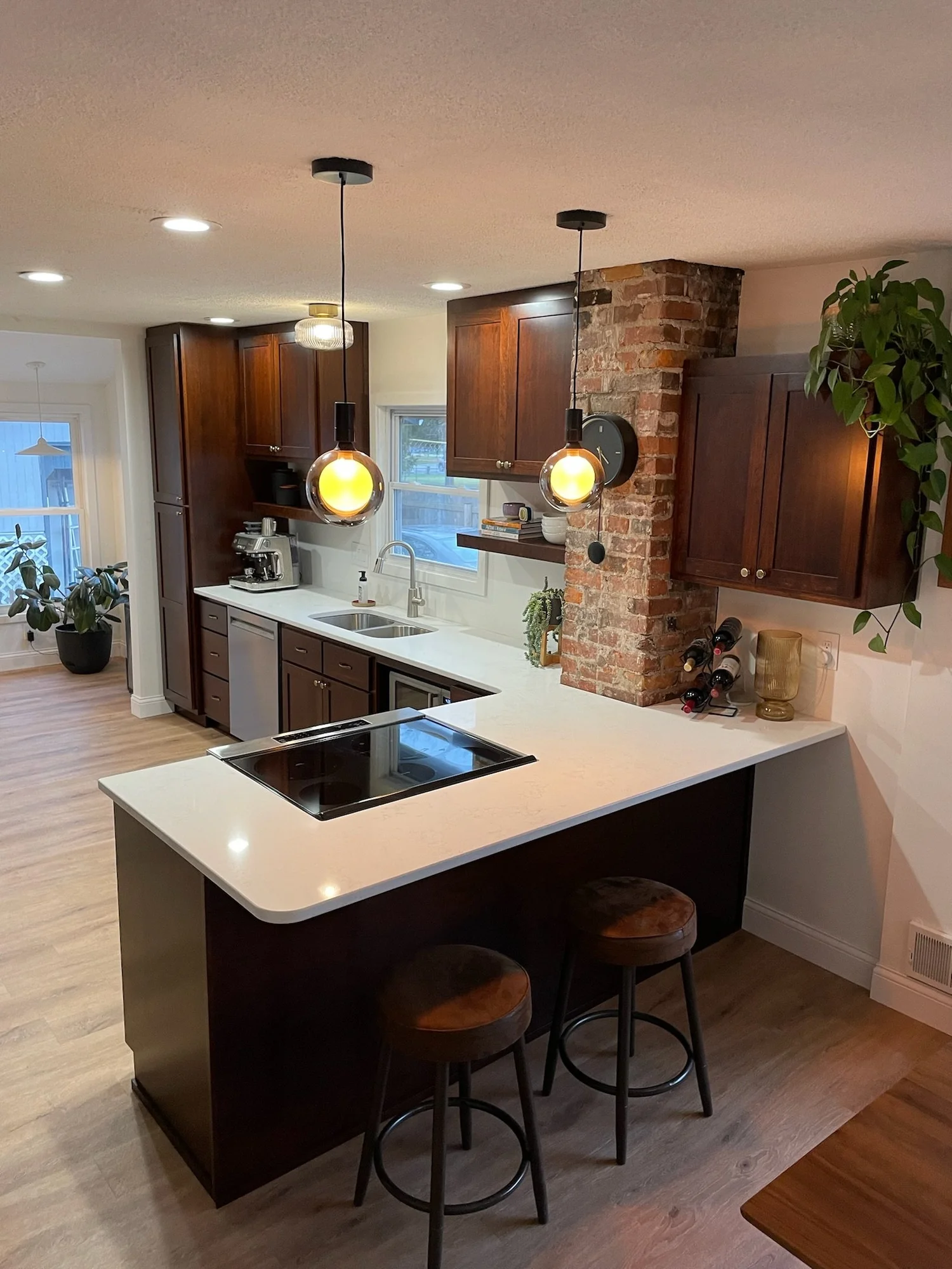 SMD Custom Cabinets