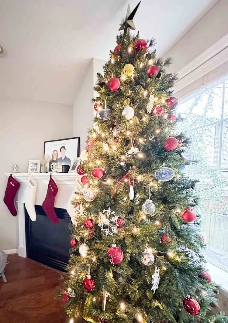 5 Ways Our Fake Christmas Tree Is Sustainable & Meaningful — The Honest ...