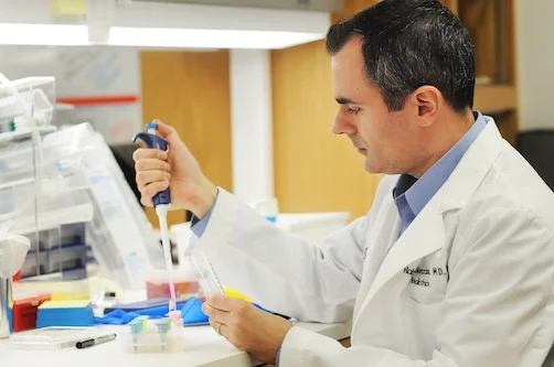 What Does a Geneticist Do?