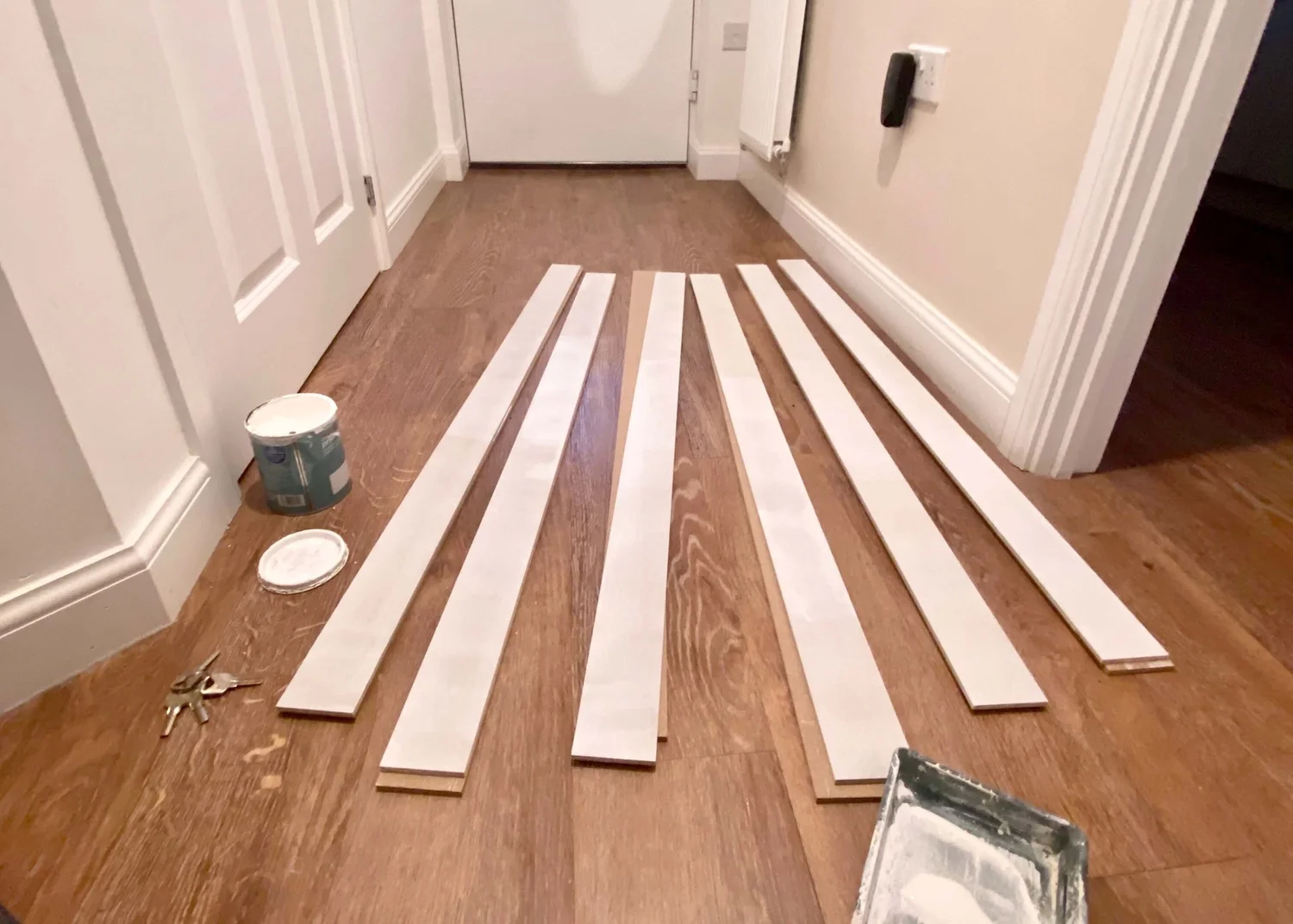 Hallway Wall Panelling + Shelf — ISOSCELLA