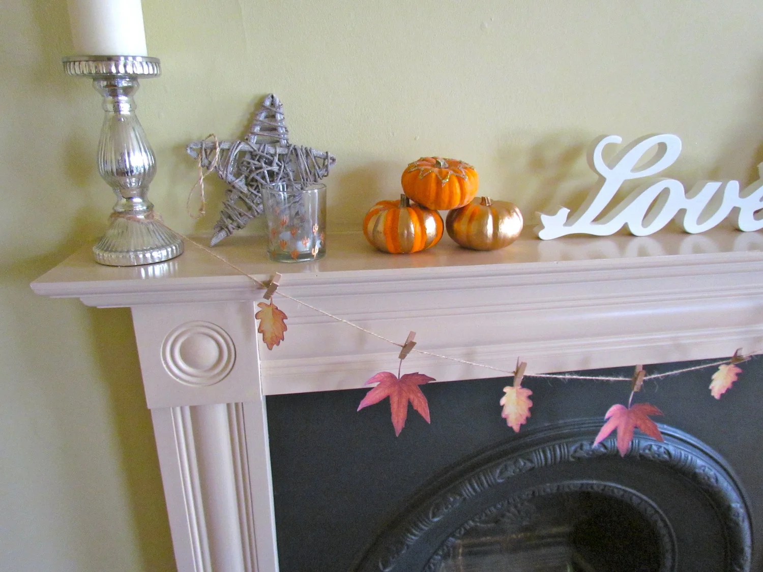 DIY // PRINTABLE AUTUMN LEAVES GARLAND — ISOSCELLA