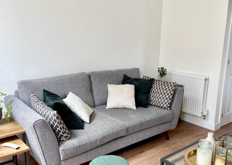 DIY Colour Block Gallery Wall — ISOSCELLA