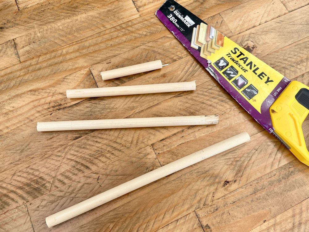 DIY Minimal Dowel Christmas Tree — ISOSCELLA