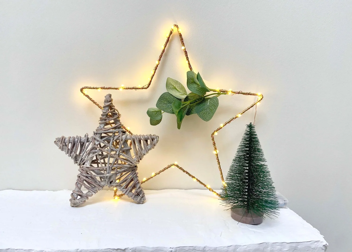 Easy Star Light Wreath — ISOSCELLA