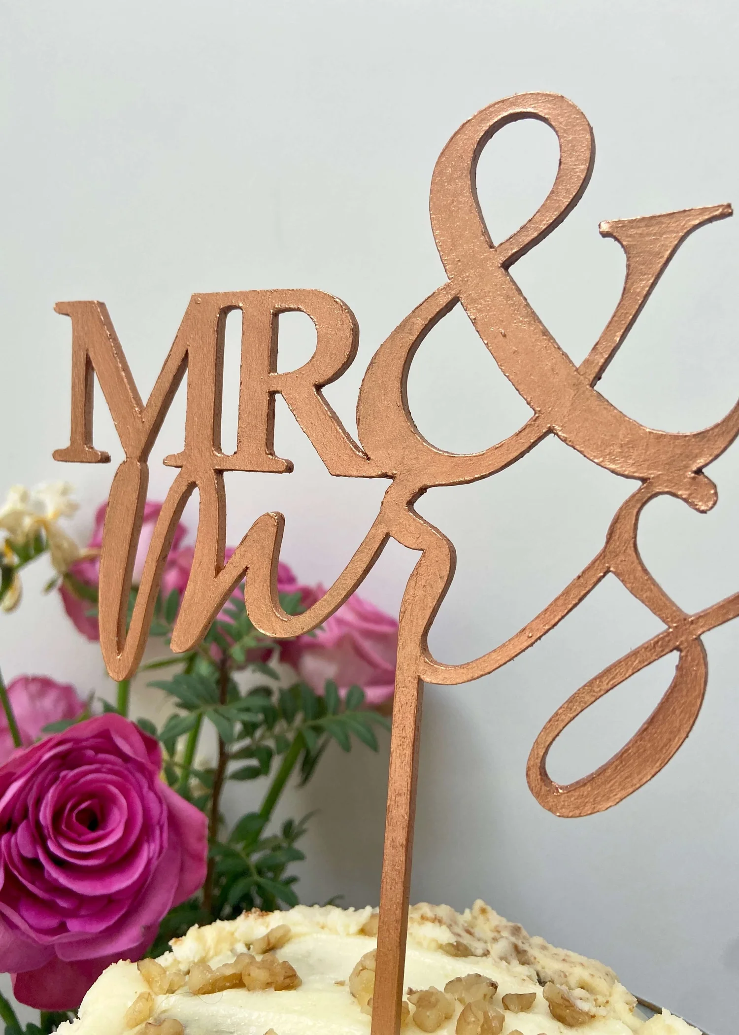 DIY Wood Cake Topper — ISOSCELLA