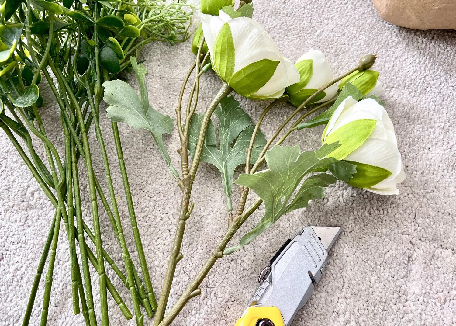 How to Paint Artificial Foliage — ISOSCELLA