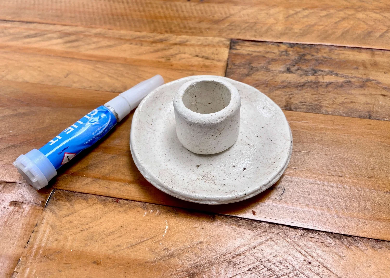 Minimal Clay Candle Holder — ISOSCELLA