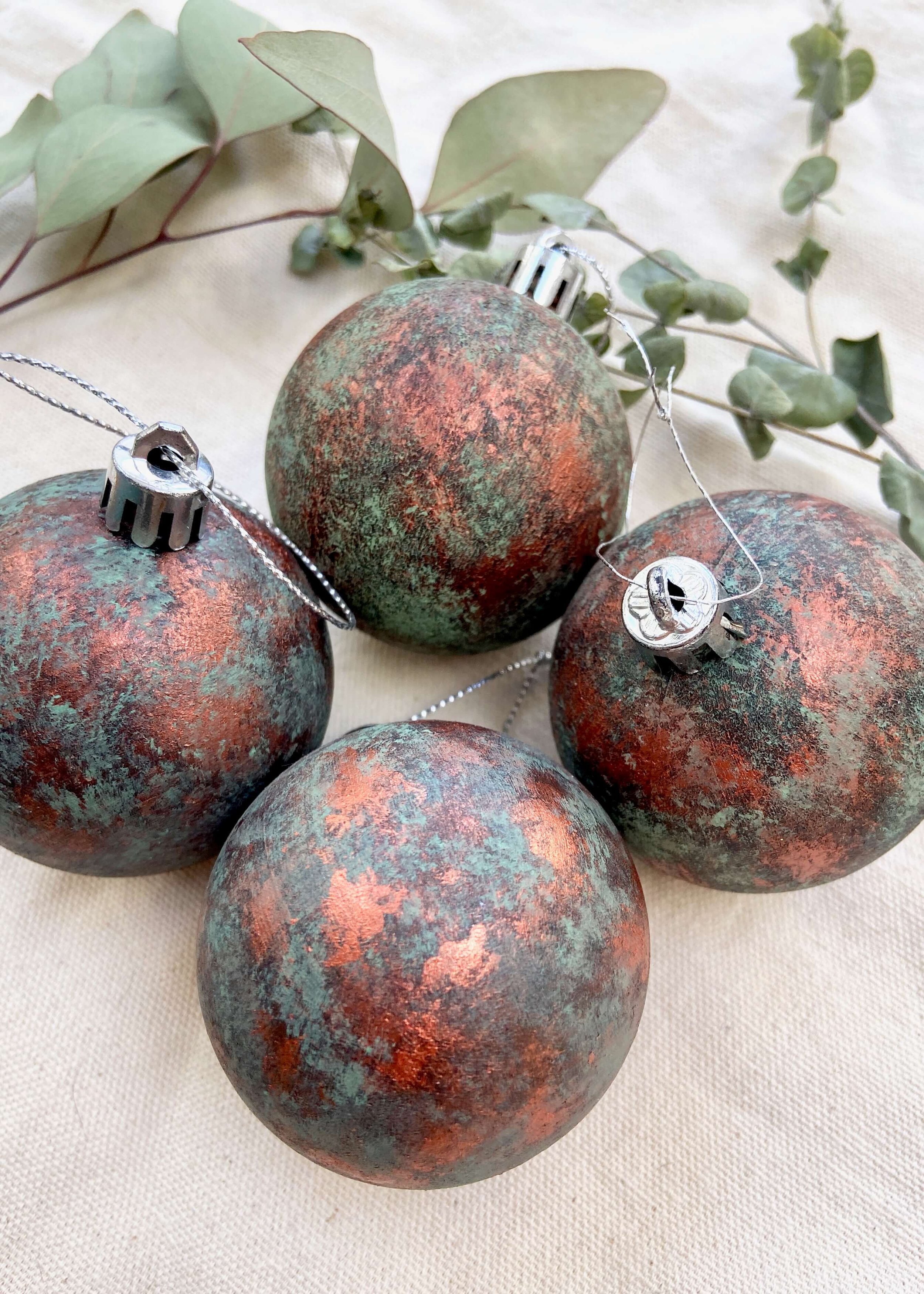 Patinated Copper Christmas Tree Ornaments — ISOSCELLA