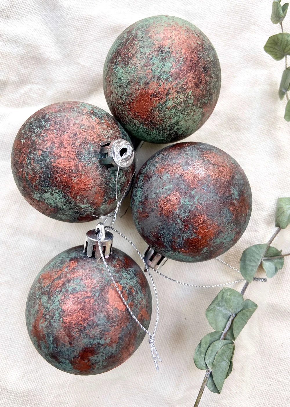 Patinated Copper Christmas Tree Ornaments — ISOSCELLA