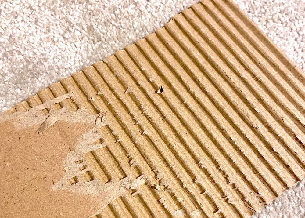 Corrugated Cardboard Bauble Upcycle — ISOSCELLA