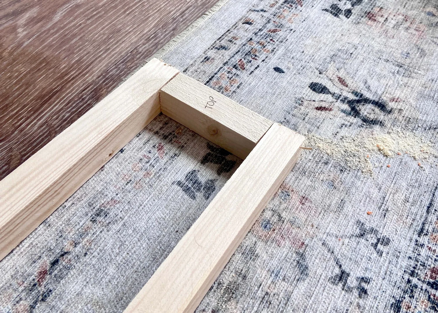 MDF Floating Shelves — ISOSCELLA