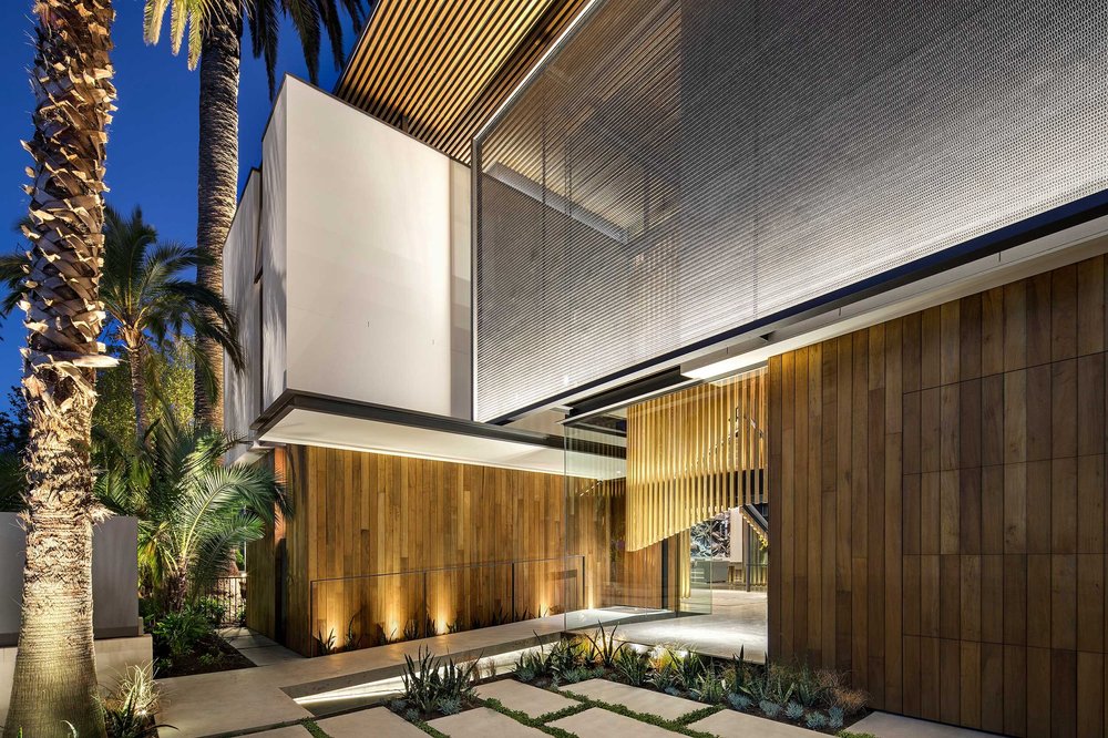 Sun Shading and Privacy Screening for Elegant Double Bay Home ...