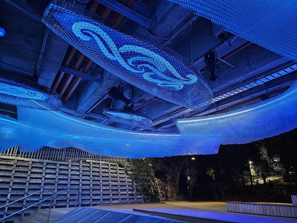 Waimahara, a transformative urban artwork — Kaynemaile Architectural Mesh