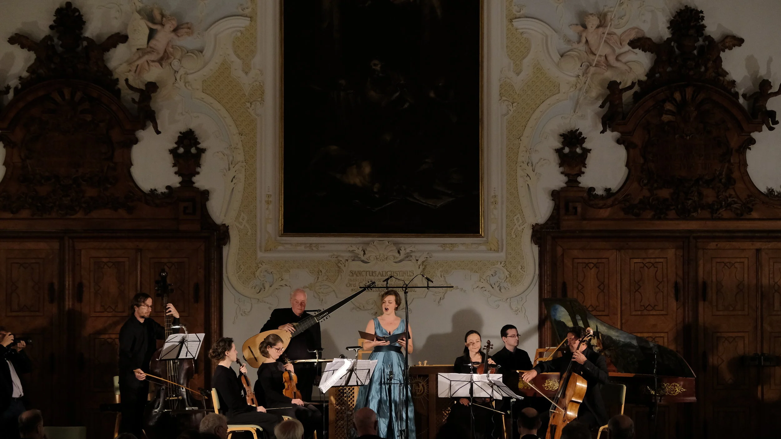 PHOTOS — Maria Ladurner