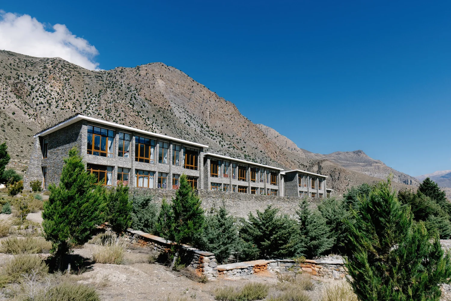 Spotlight | The Mustang Valley in Shape, Form & Function at Shinta Mani ...