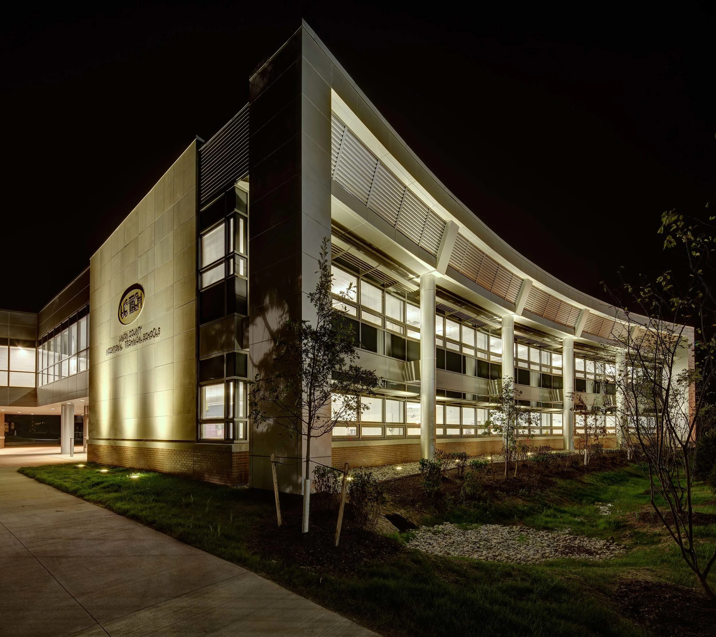 Pinnacle Consulting & Construction Services