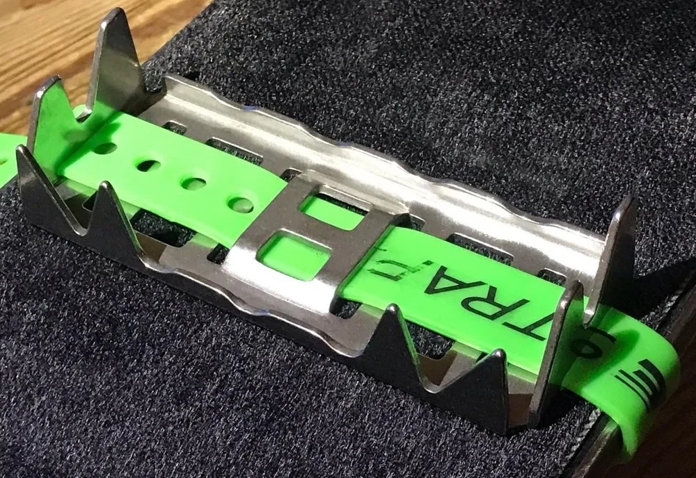 Skeats™ Skin Cleats