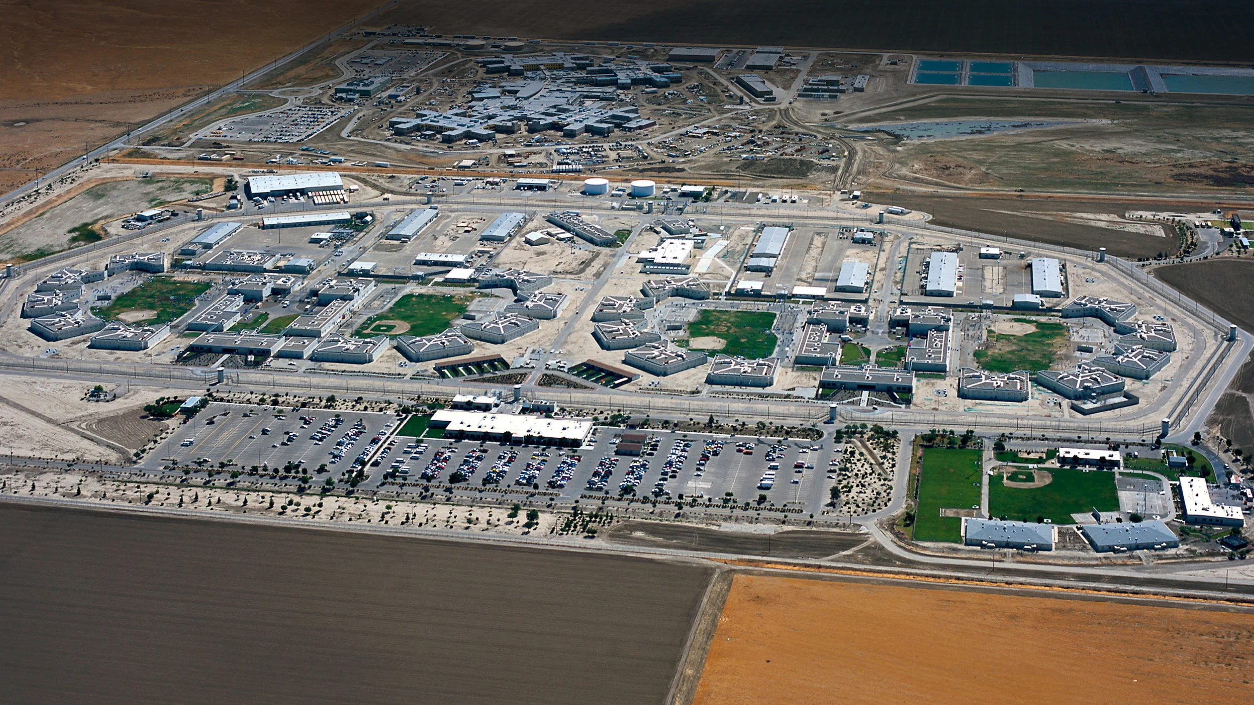 389 - PVSP — Fong & Chan Architects