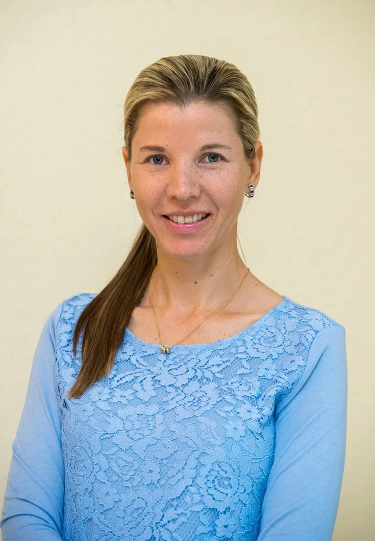 Bilingual Psychologist | Dr. Claudia Perolini in Weston, FL