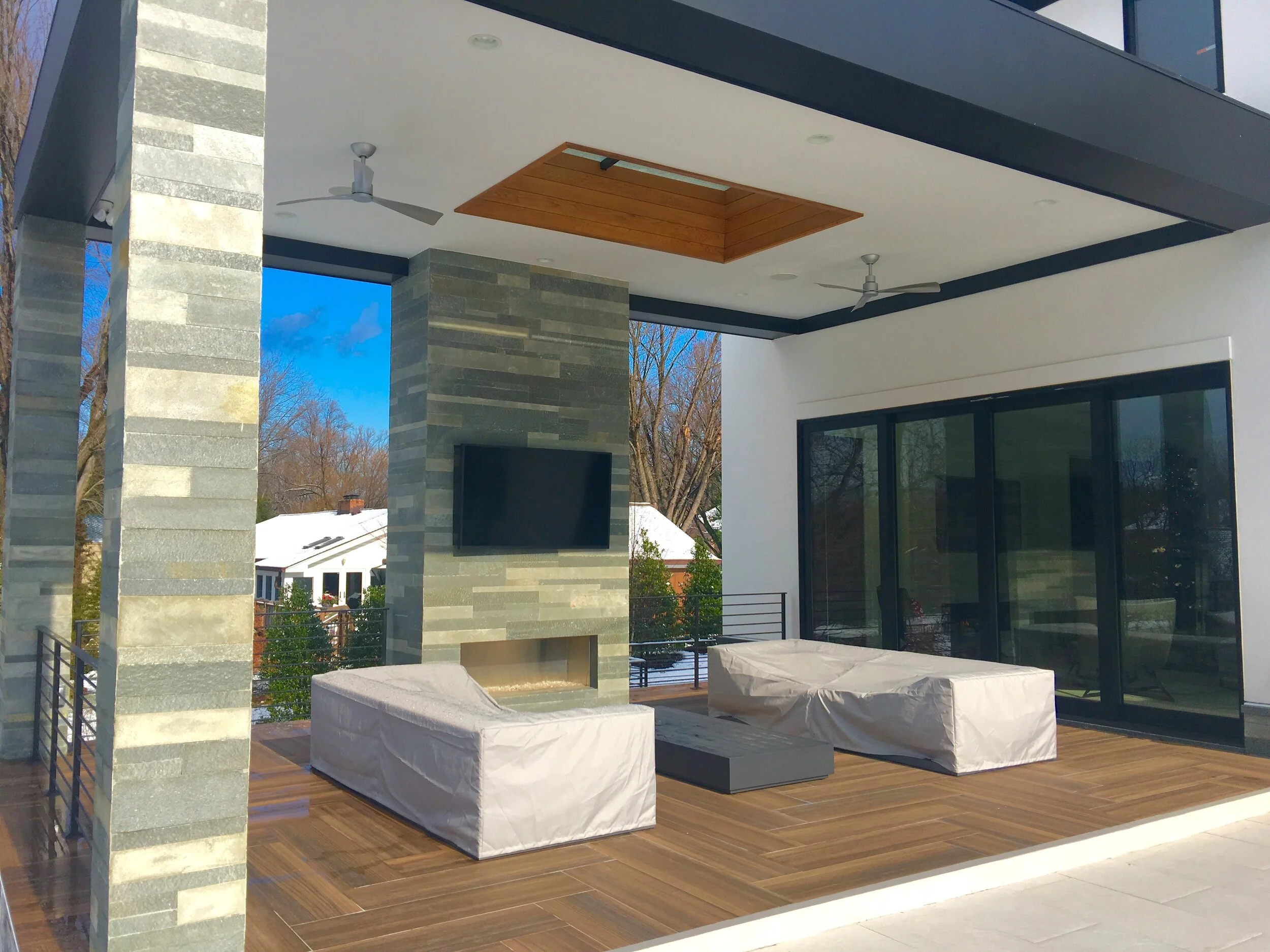 DRAKAKIS ARCHITECTURE LLC