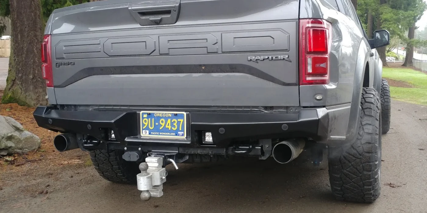 Ford — Hard Notched Customs — Customized Bumpers and Headache Racks